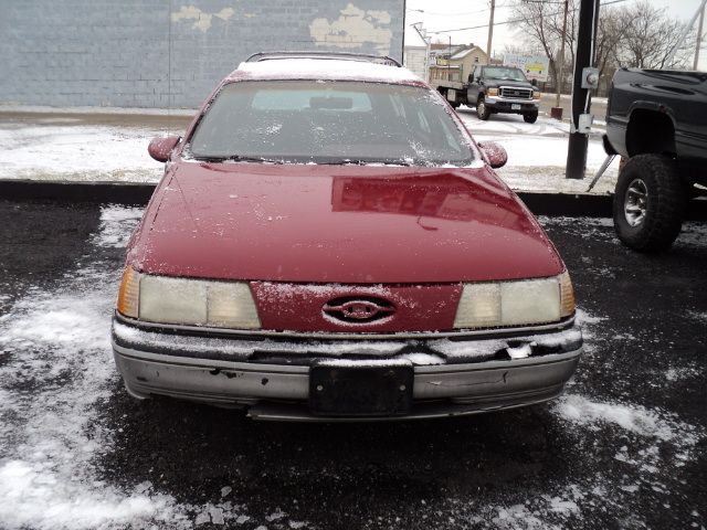 AutoBoing - EZ Pay Auto Sales (1990 Ford Taurus Wagon)