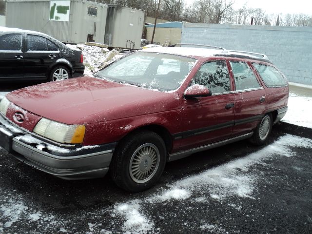 AutoBoing - EZ Pay Auto Sales (1990 Ford Taurus Wagon)
