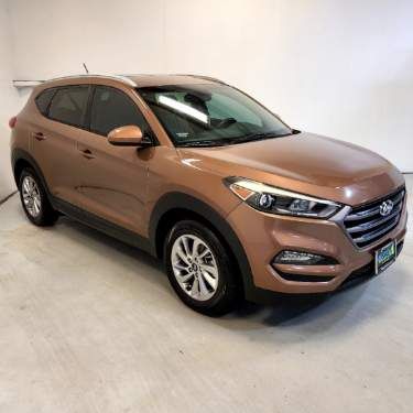 Used 2016 Hyundai Tucson SE w/Popular Package Brown KM8J33A49GU146541